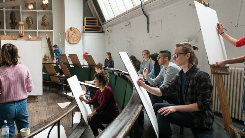 Life drawing summer school | Royal Academy of Arts