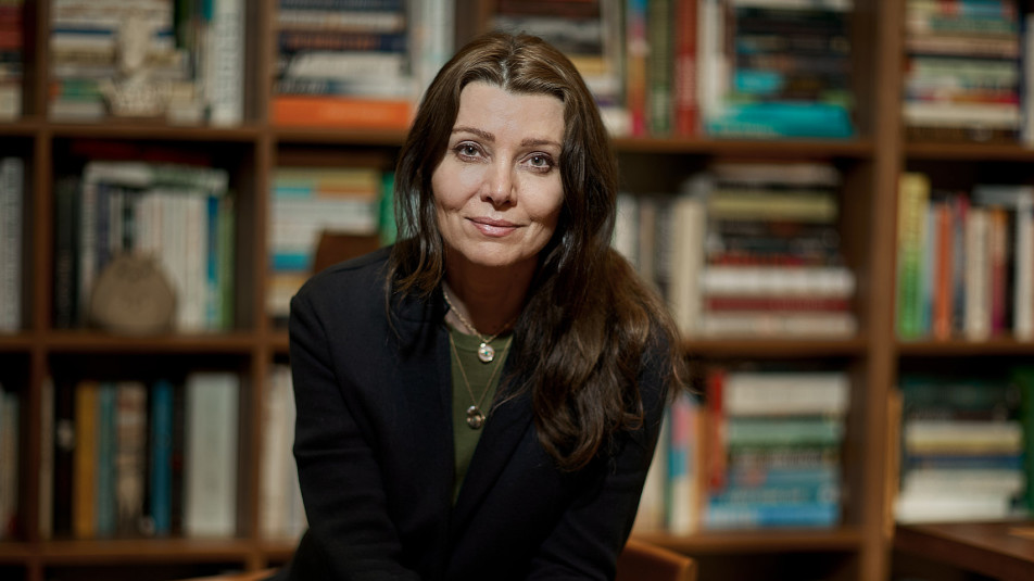 Changemakers: Elif Shafak | Royal Academy of Arts